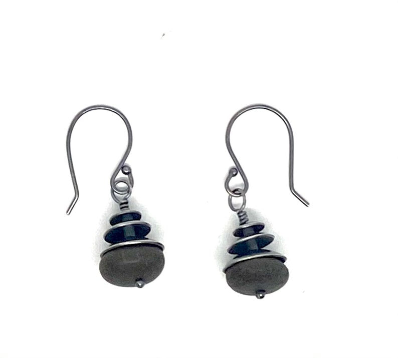 Saucer Stack Stone Earrings by Jennifer Nunnelee – Outside the Lines ...